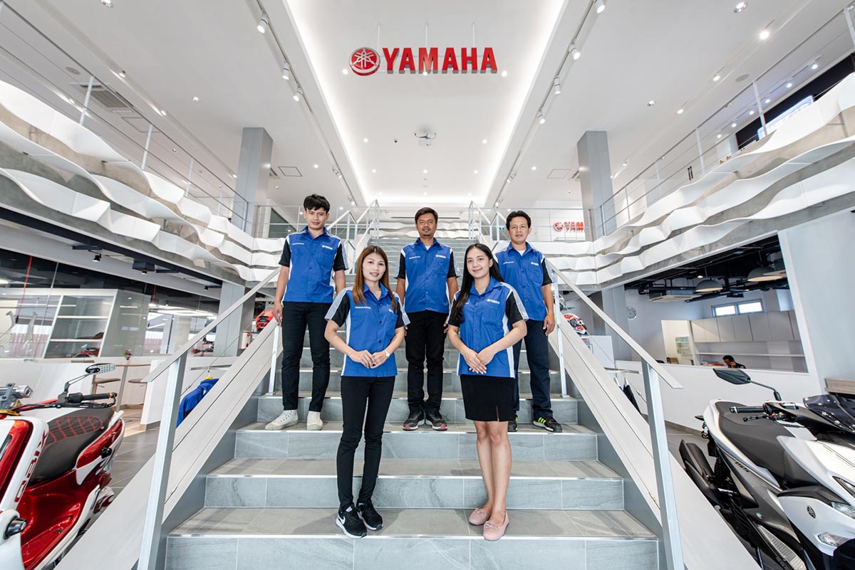 เปิดแล้ว Yamaha Premium Service - Motocrossmag.co.th