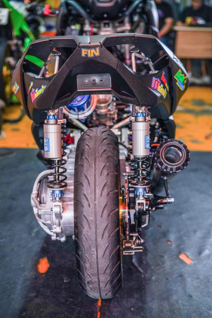 X-Maxซิ่งby Fin Racing จัดไป Drag Swag สุดสาย!! - Motocrossmag.co.th