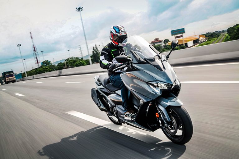 เจาะ 6 ประเด็น รีวิว Yamaha TMAX 650 Tech Maxสุดจริง? สมเป็นตัวจบ ...