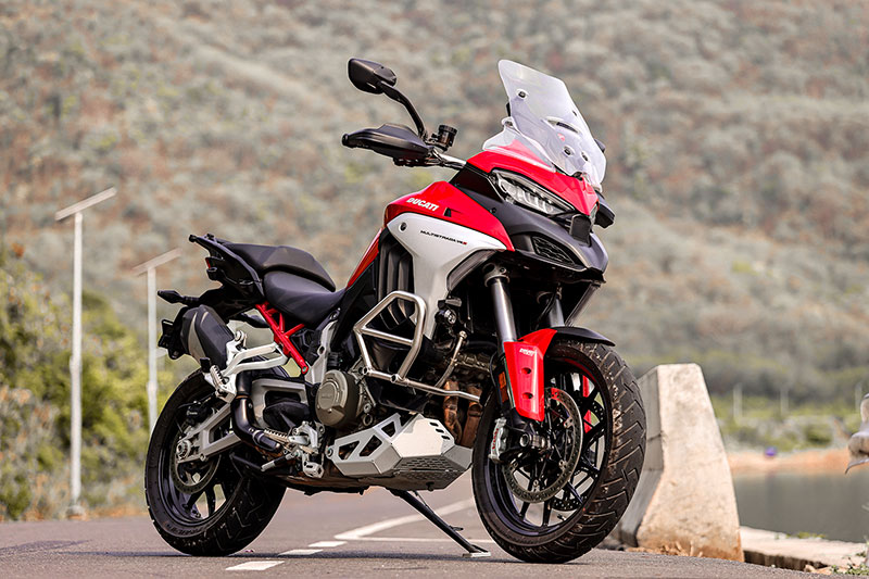Multistrada V4S SuperBike Sport Adventure Touring - Motocrossmag.co.th