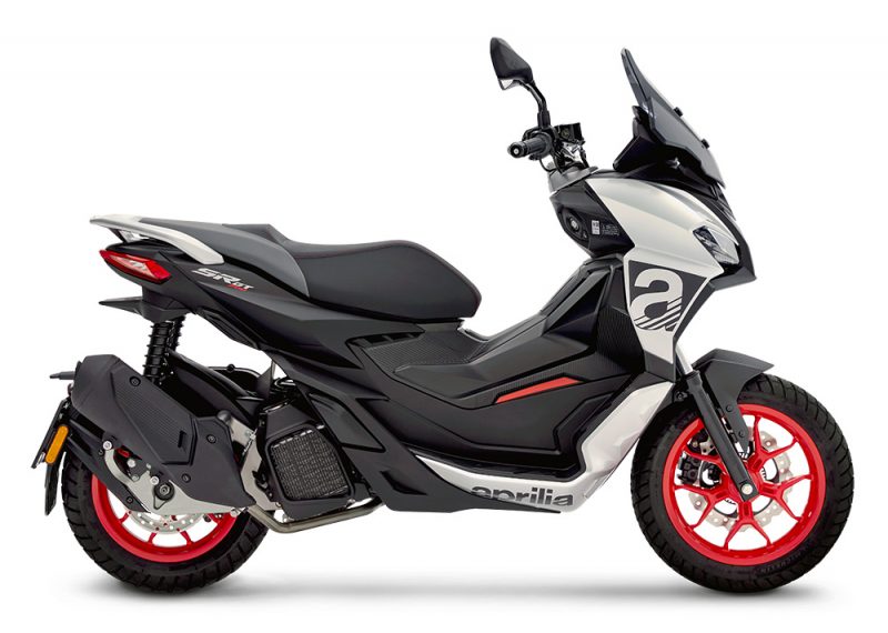 รีวิว : 7 เรื่องใหญ่ Aprilia SR GT 200 DNA “Be A Racer” จาก อาพริเลีย