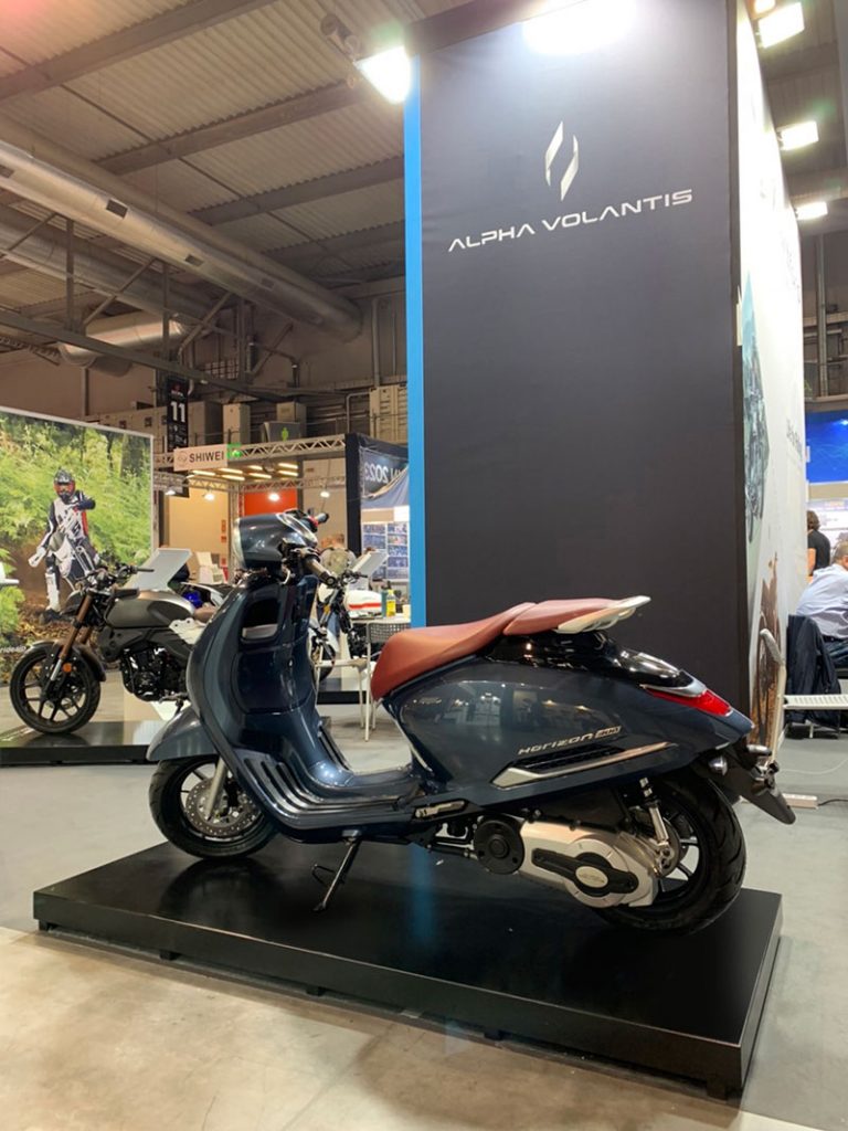 เผยโฉมรถจักรยานยนต์ “Alpha Volantis” (อัลฟ่า โวแลนทิส)