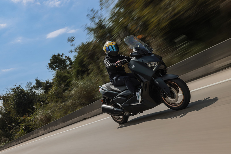 รีวิว เต็มทริป New Yamaha XMAX Connected