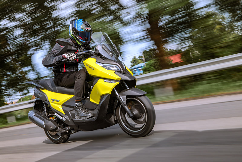 ทำความรู้จัก “Cyclone RT 2” .. สกู๊ตเตอร์ซิ่งคลาส 250 ซีซี. แดนมังกร