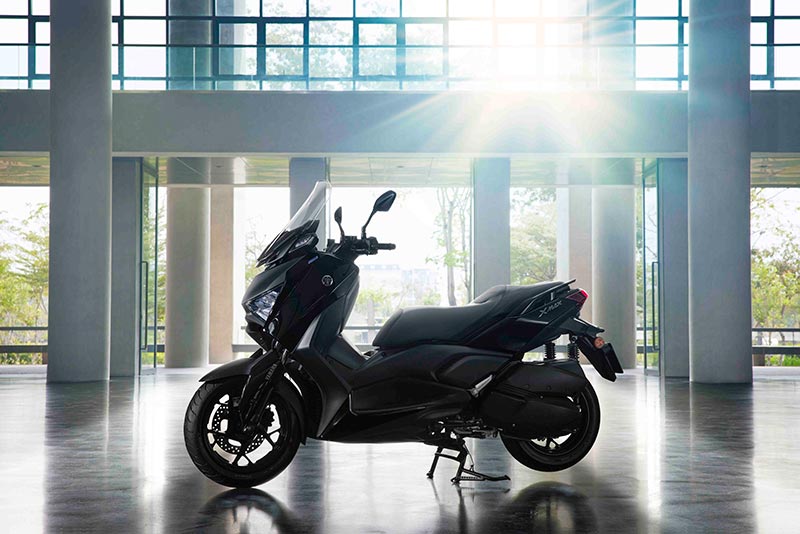 NEW XMAX CONNECTED… Follow the MAX MY LIFE, MY PRIDE