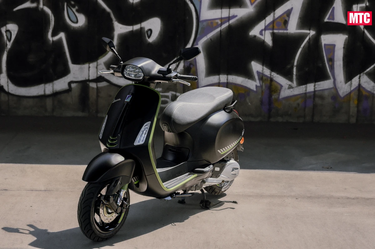 รีวิว Vespa Sprint Tech 150 i-Get ABS 2025 กับ 7 ประเด็นต้องรู้ ...